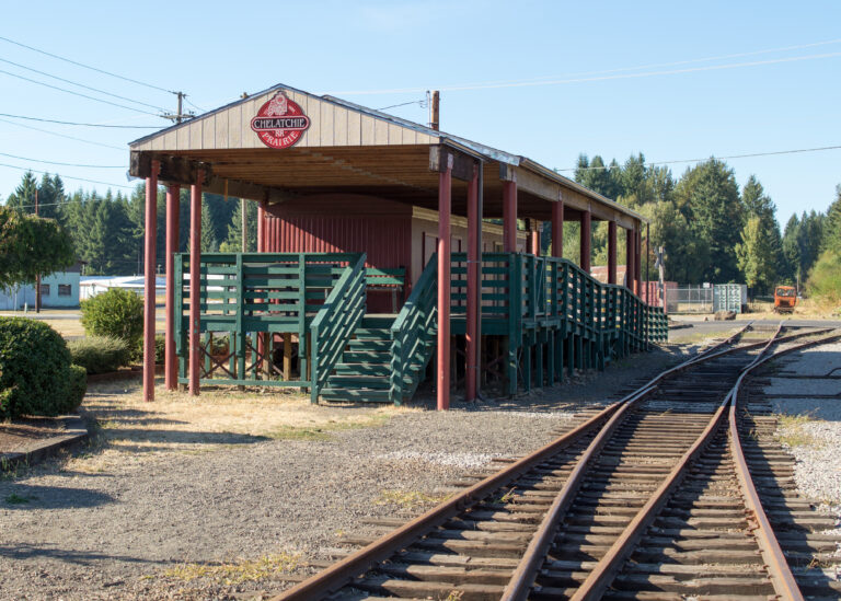 9 Scenic Train Rides in the PNW You Have to Try